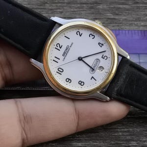 Vintage Seiko Contemporary Basic 5H23 7090 Day Date Men Quartz Watch ...