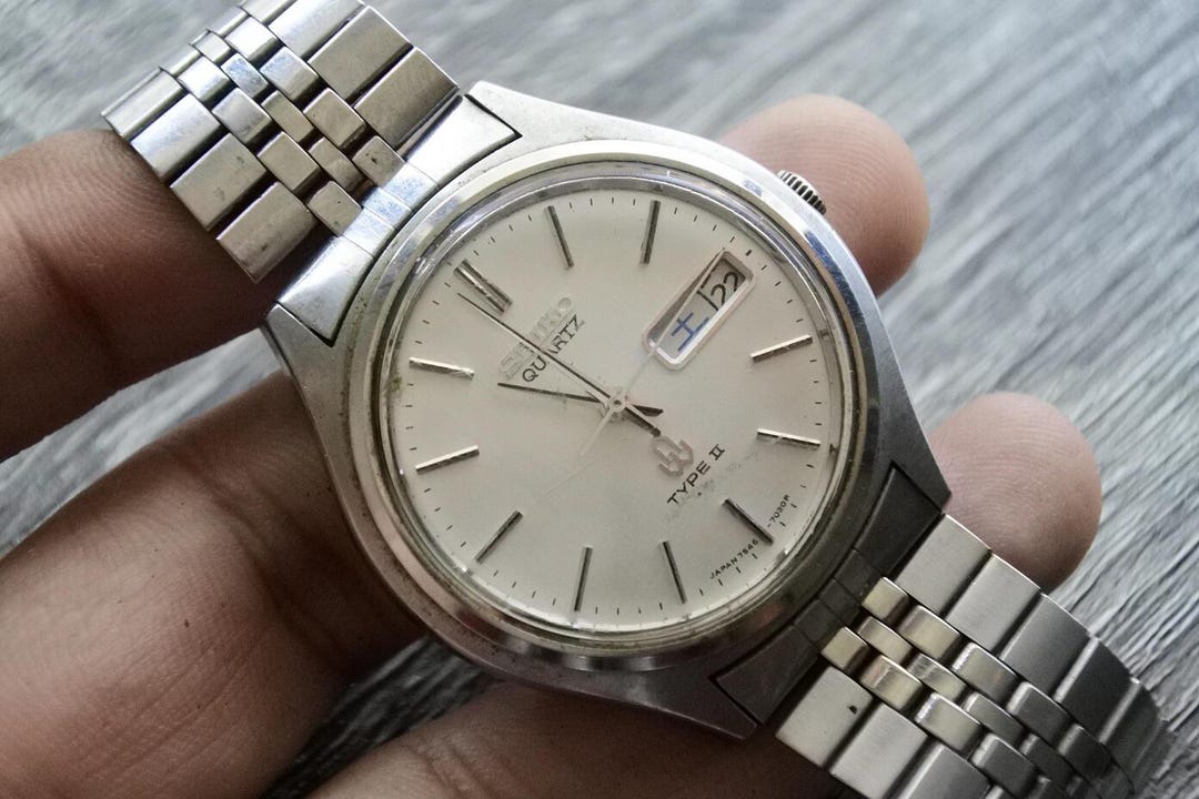 Vintage Seiko Type II 7546 7010 Silver Dial Men Quartz Watch Japan JDM ...