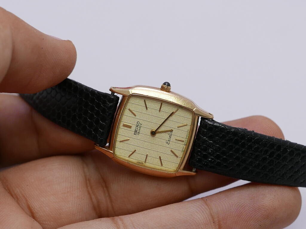 Vintage Seiko Exceline 14K Gold Filled 8420 5400 Lady Quartz Watch Japan Cushion Shape 24mm - Etsy