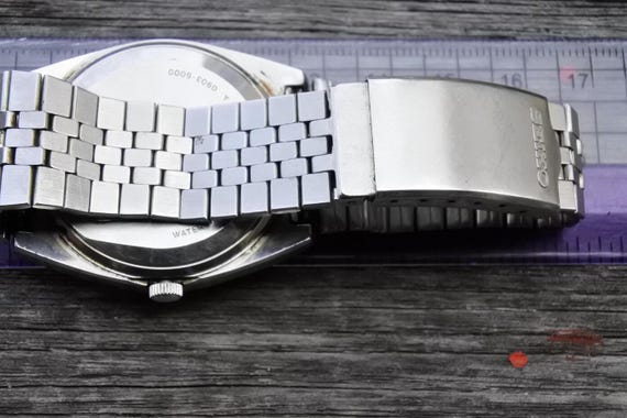 Vintage Seiko Type II 0903 6000 Black Dial Men Quart… - Gem