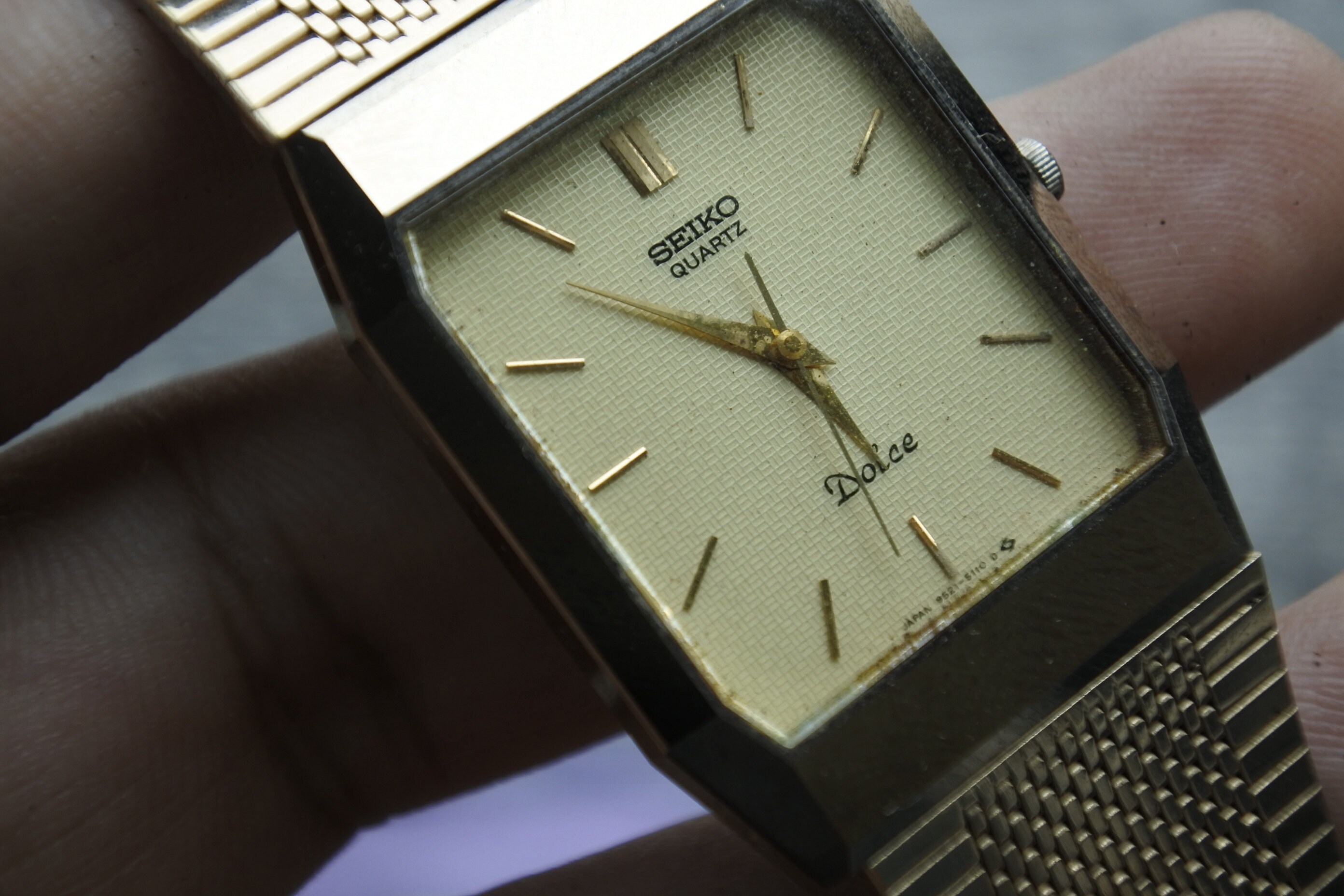 Vintage Seiko Dolce 9521-5110 Textured Dial Men Quartz Watch Japan ...