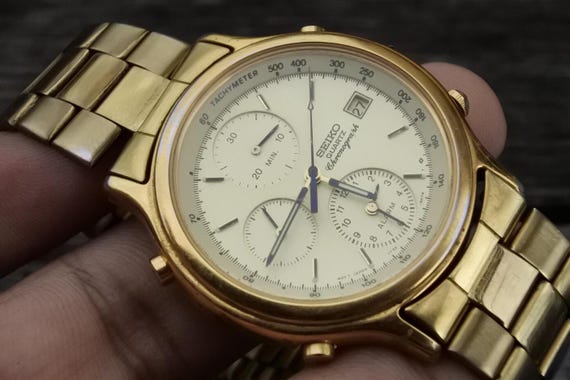 Vintage Seiko Chronograph 7T32 6A5A Yellow Dial Men Quartz Vintage Seiko Chronograph 7T32 6A5A Yellow Dial Men Quartz