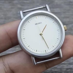 Vintage Seiko 6531 6030 Minimalist Unisex Quartz Watch Japan Round ...