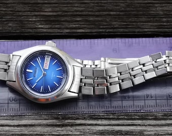 Vintage Seiko 2206 0760 Blue Dial Lady Automatic Japan Oval Vintage Seiko 2206 0760 Blue Dial Lady Automatic Japan Oval