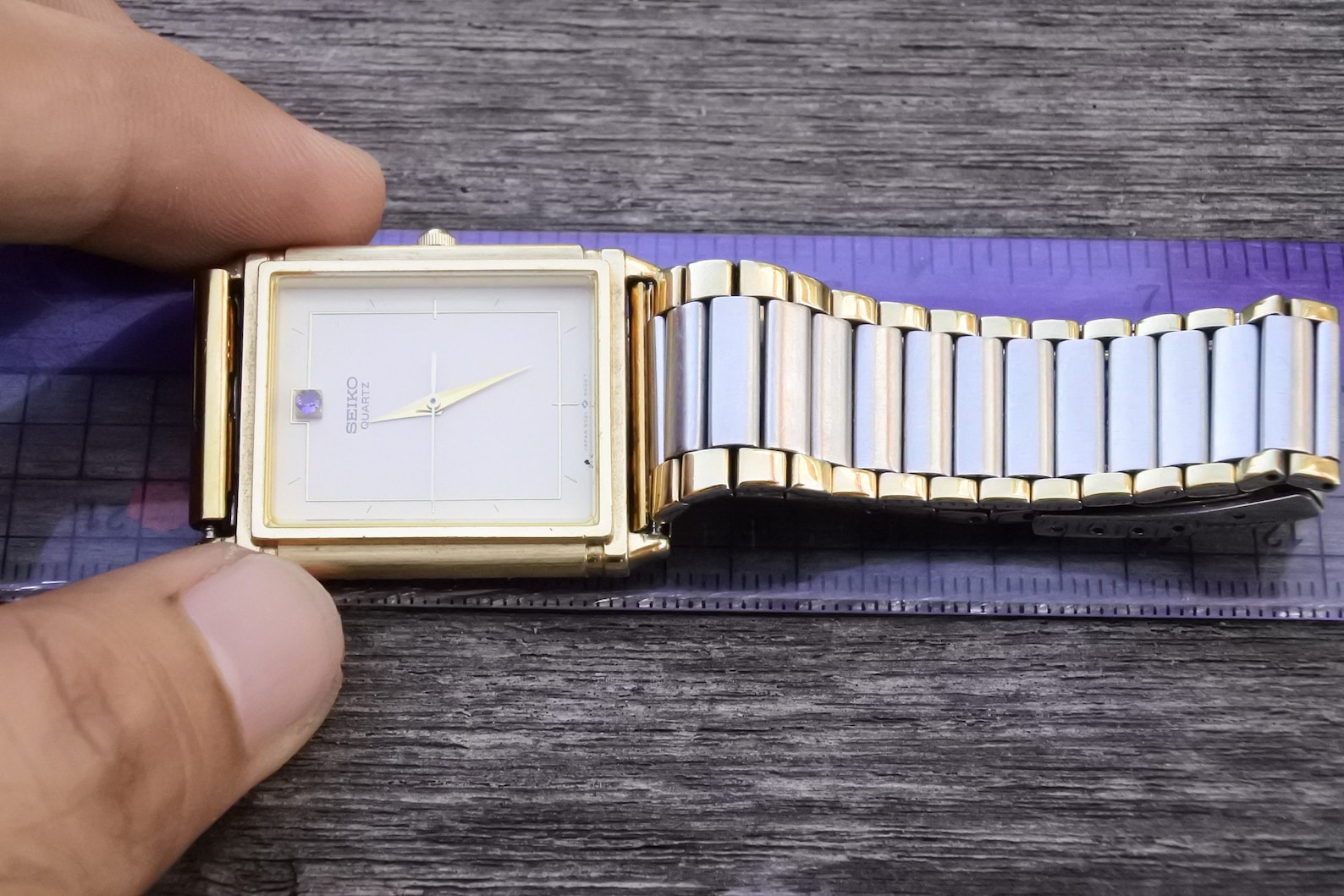 Vintage Seiko Gold Plated 9021 5300 Stone Dial Men Quartz Watch Japan Square Tank Shape 28mm - Etsy