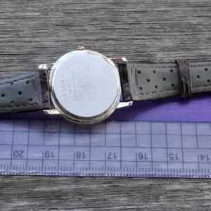 Vintage Seiko 4N20 0092 Textured Dial Lady Quartz Watch Japan Round ...
