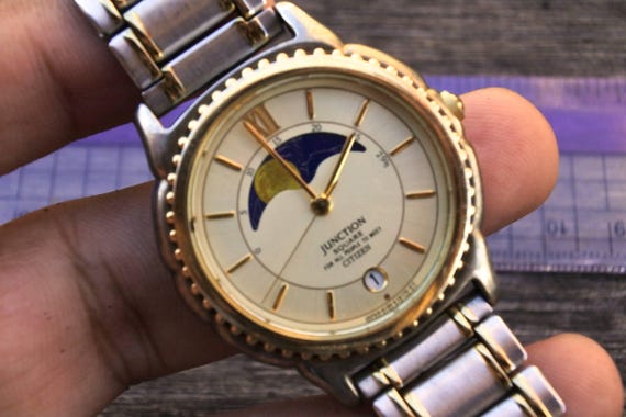 Vintage Citizen Junction Sun Moon Dial UNISEX Quartz… - Gem