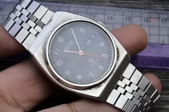 Vintage Seiko Type II 0903 6000 Black Dial Men Quart… - Gem