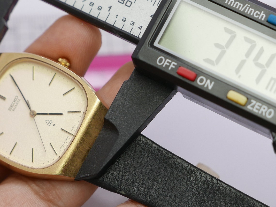 Vintage Seiko Gold Plated 7830 5020 Textured Dial Men Quartz Watch Japan Square Cushion Shape ...