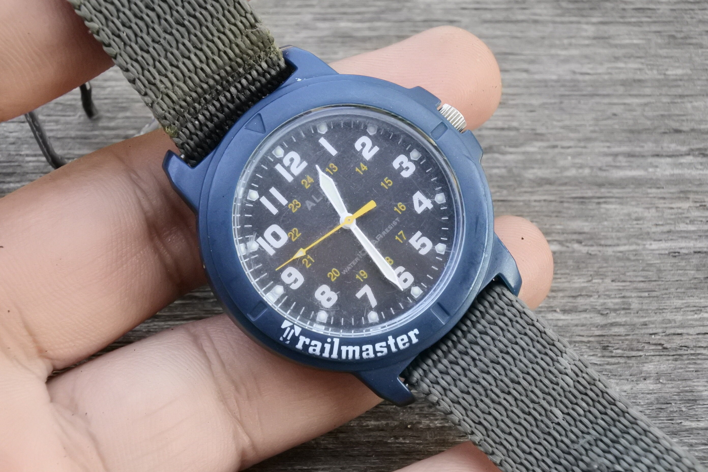 Vintage Seiko Alba Military Style Black Dial V501 0BH0 Mens Quartz ...