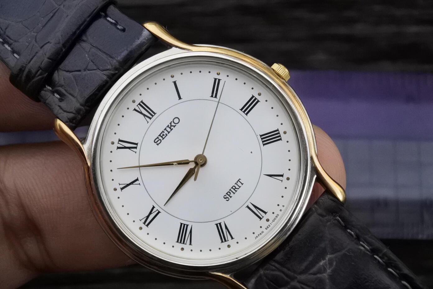 Vintage Seiko Spirit 5E21 0010 Roman Numeral Dial Men Quartz Watch ...