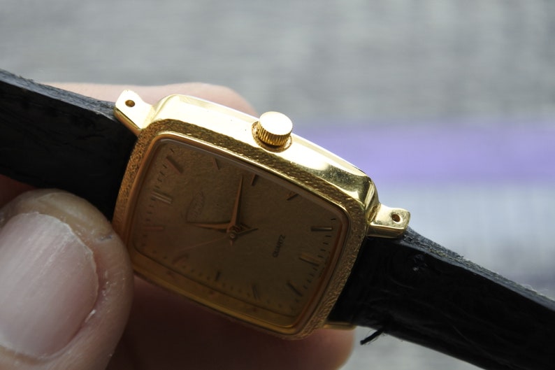Vintage Aureole Quartz Watch Swiss Made Golden Dial Square Tank Shape ...
