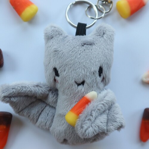 Halloween Bat Keychain Gift - Etsy