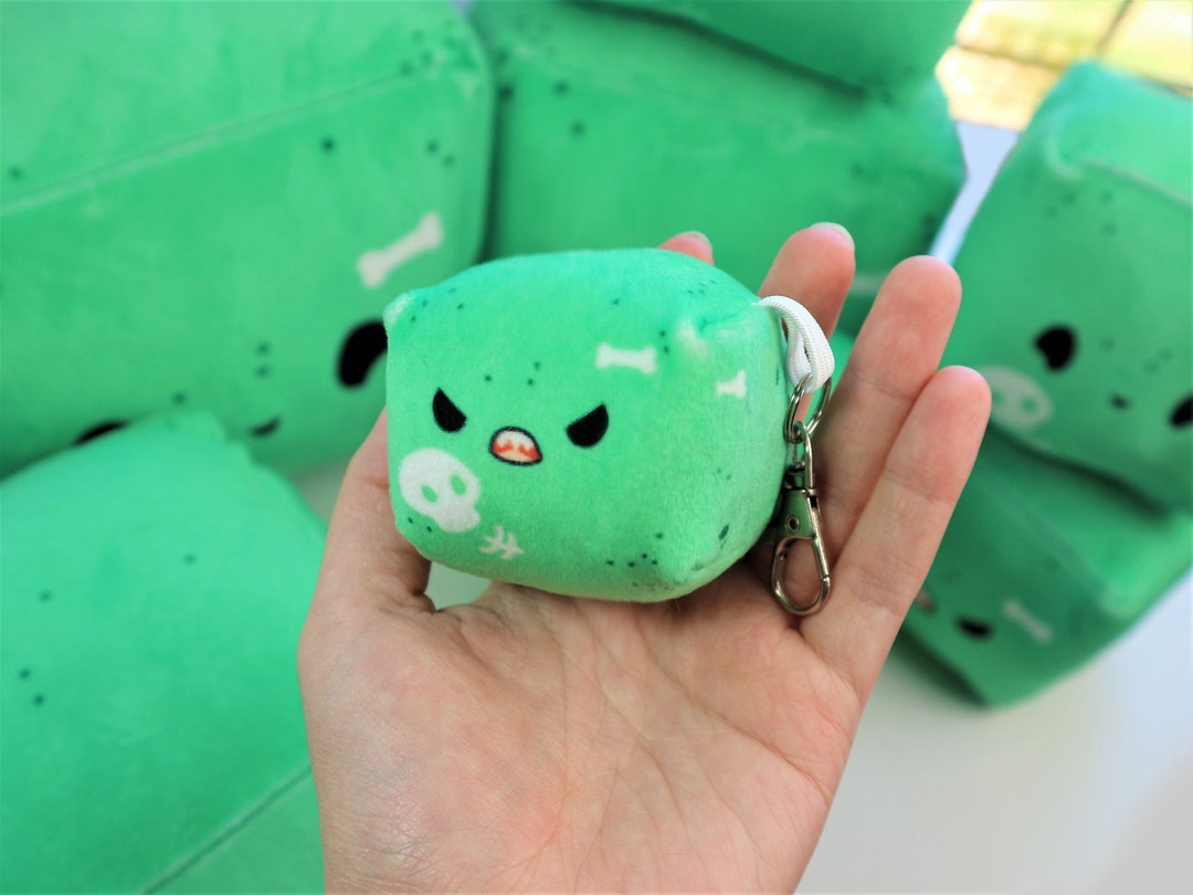Handmade Gelatinous Cube Keychain Plush Dnd Monster Squishy Gift Ideas ...