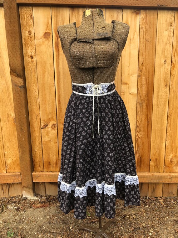 60s/70s Gunne sax skirt// cottage core prairie skirt/… - Gem