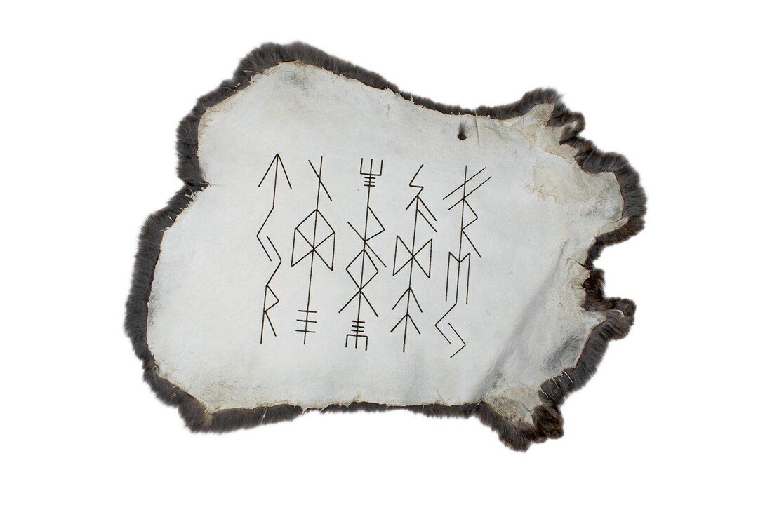 Burnt Rabbit Hide Altar Cloth - Bindrunes of the Norse Gods - Etsy