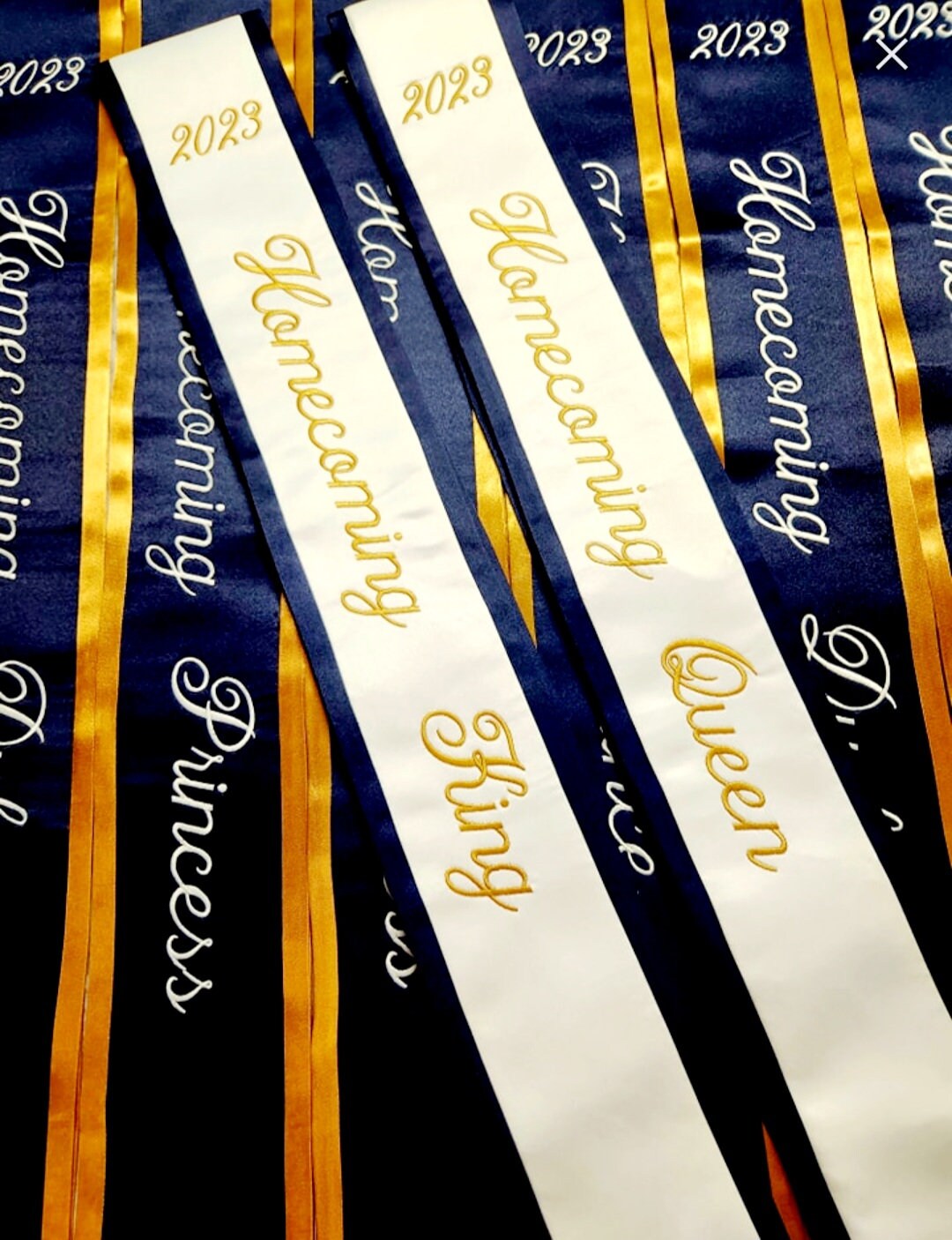 Custom Embroidered Pageant Sash With Caroline Font - Etsy
