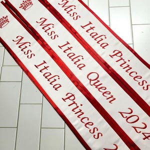 Custom Embroidered Sash/ Monotype Corsiva Font - Etsy