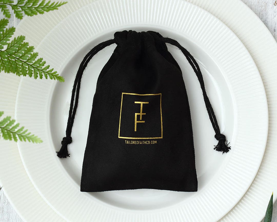 50 Personalized Black Flannel Drawstring Bags: Custom Logo Jewelry ...