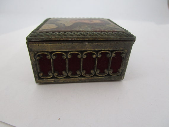 Antique Metal Jewel Box with a Renoir Print Lid " Mad… - Gem
