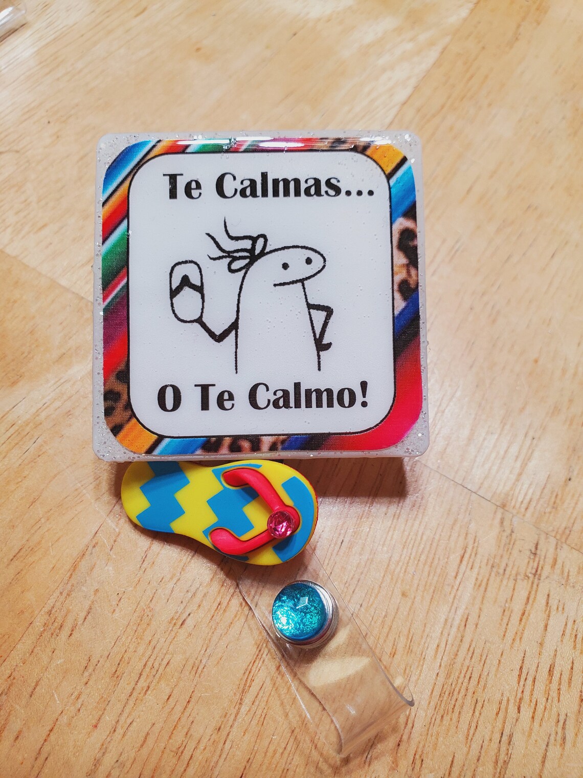 Flork Madre Te Calmas O Te Calmo Chancla Inspired Badge Reel - Etsy