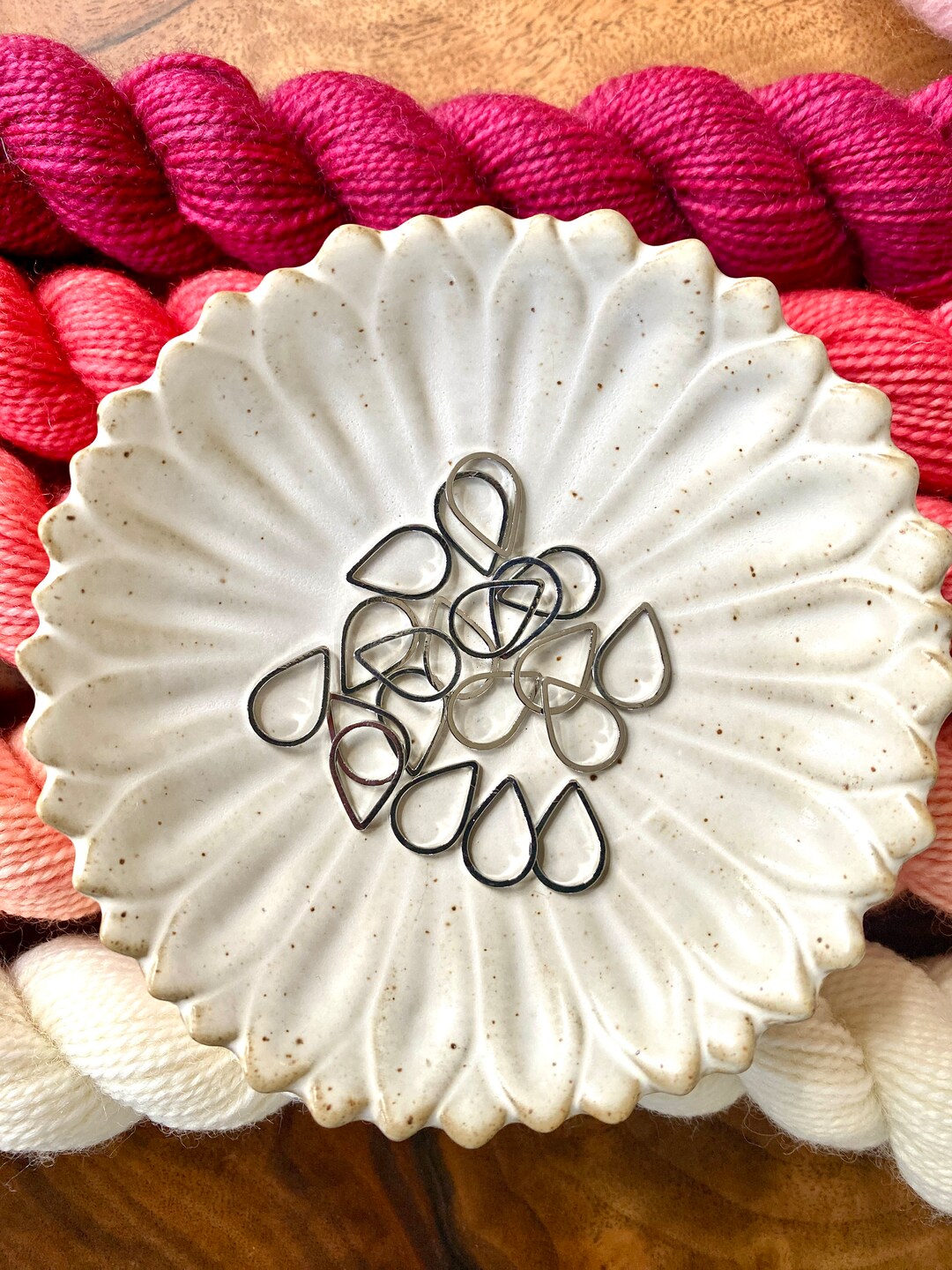 Tear Drop Stitch Markers Set of 10 Medium - Silver Fits up to a US 9 ...