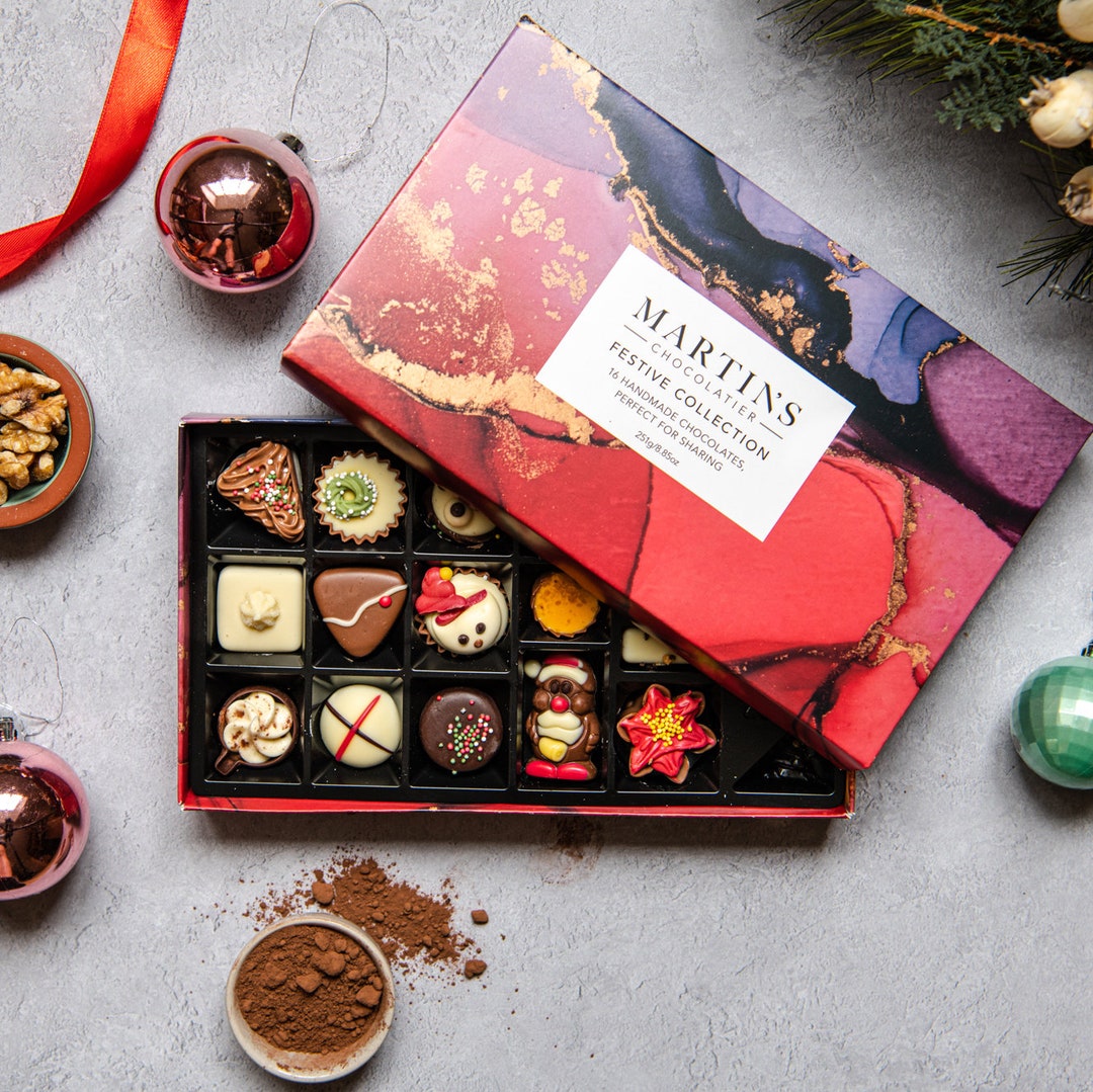 Martin's Chocolatier Festive Chocolate Collection 16 Box Christmas ...