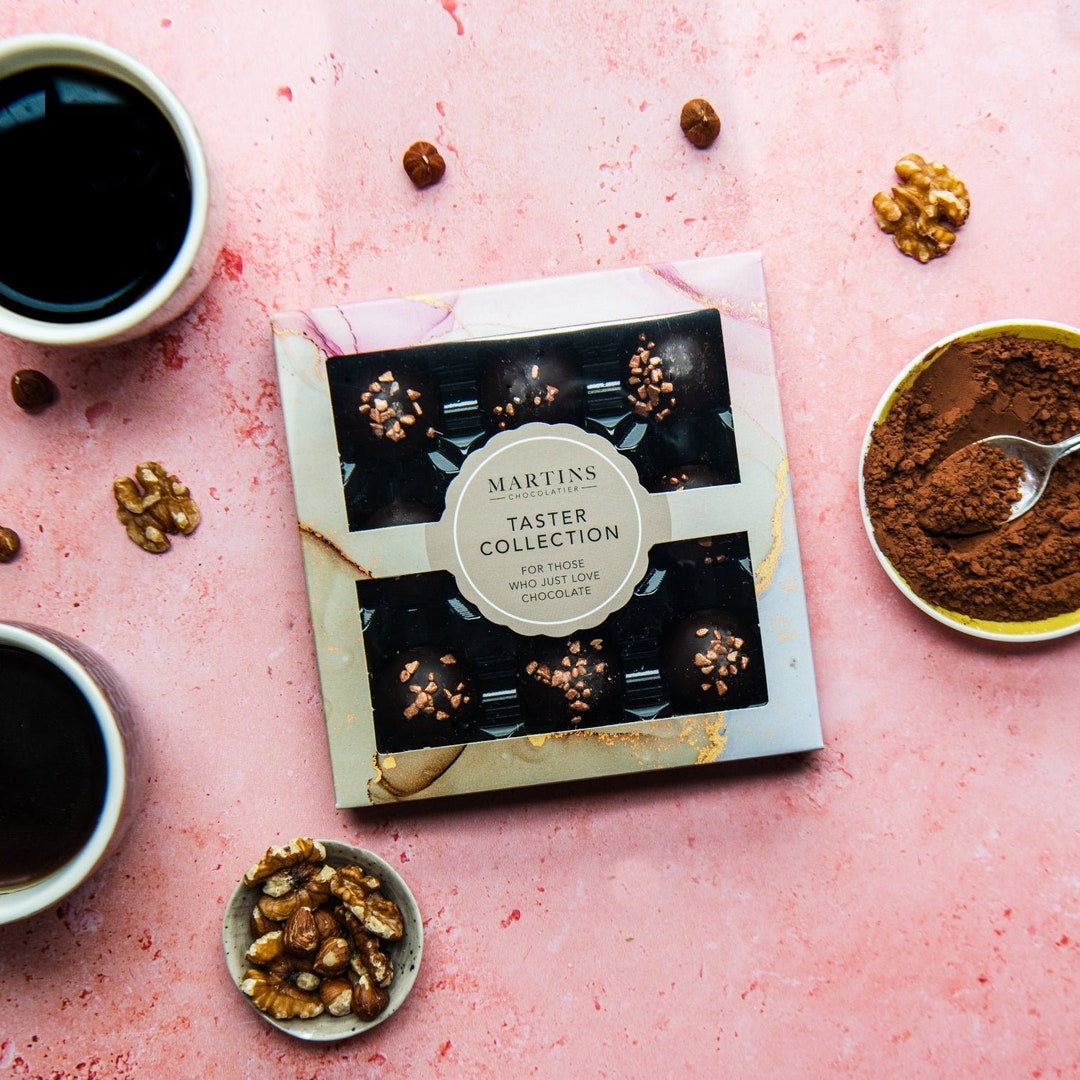 Chocolate Taster Pack | Dark Chocolate Filled With Salted Caramel Crème ...