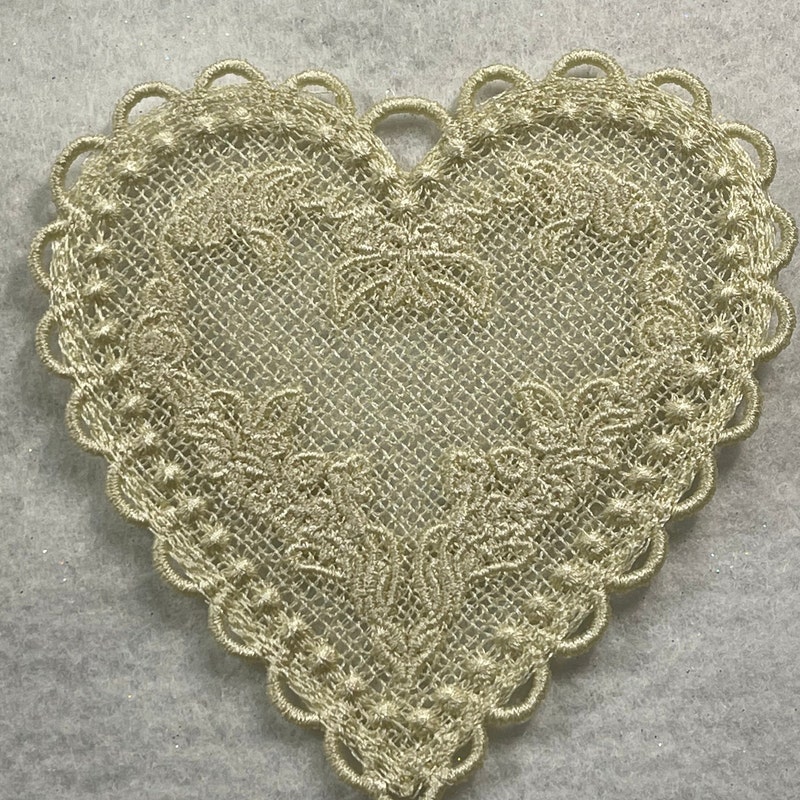 Standing Heart - Etsy