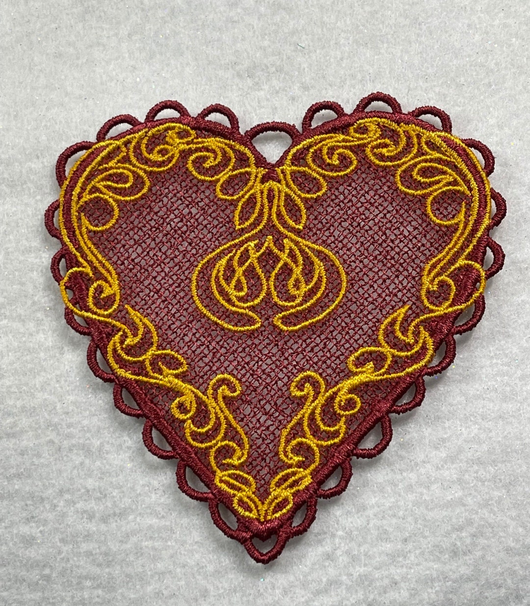 Filigree Heart - Free Standing Lace (A Finished Embroidery Product ...