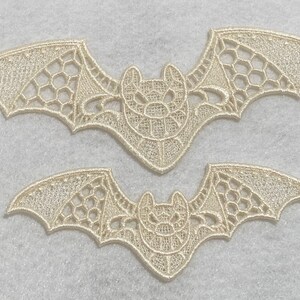Gothic Lace Bats Set of 2 (free Standing Lace - A Finished Embroidery ...