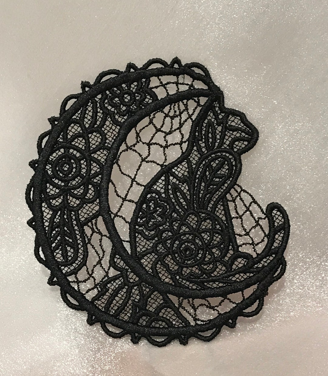 Delicate Cat (free Standing Lace - A Finished Embroidery Product, Not a ...