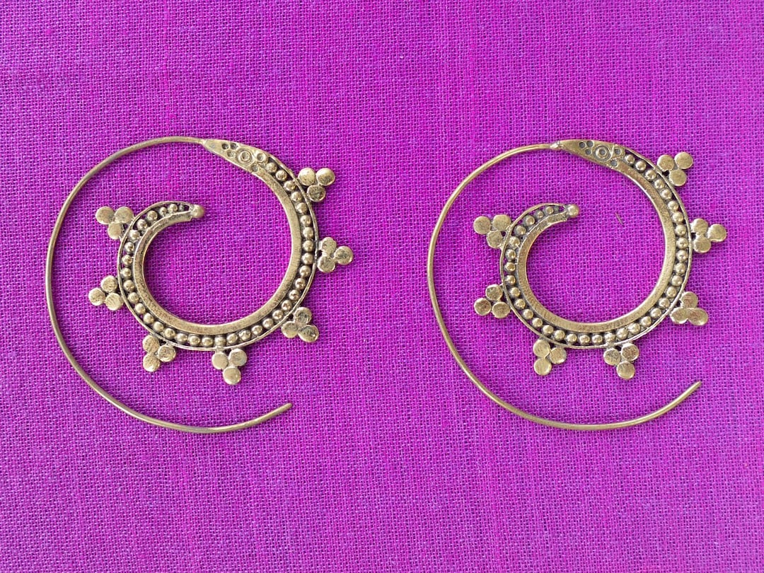 Ohrring für Frau, Ohrring, Ohrringe aus Messing, Spiral-Ohrring ...