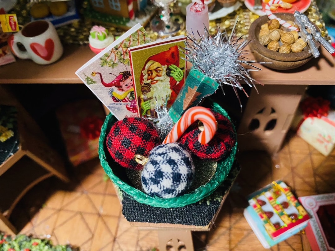 Miniature Christmas Basket Full of Magic - Etsy