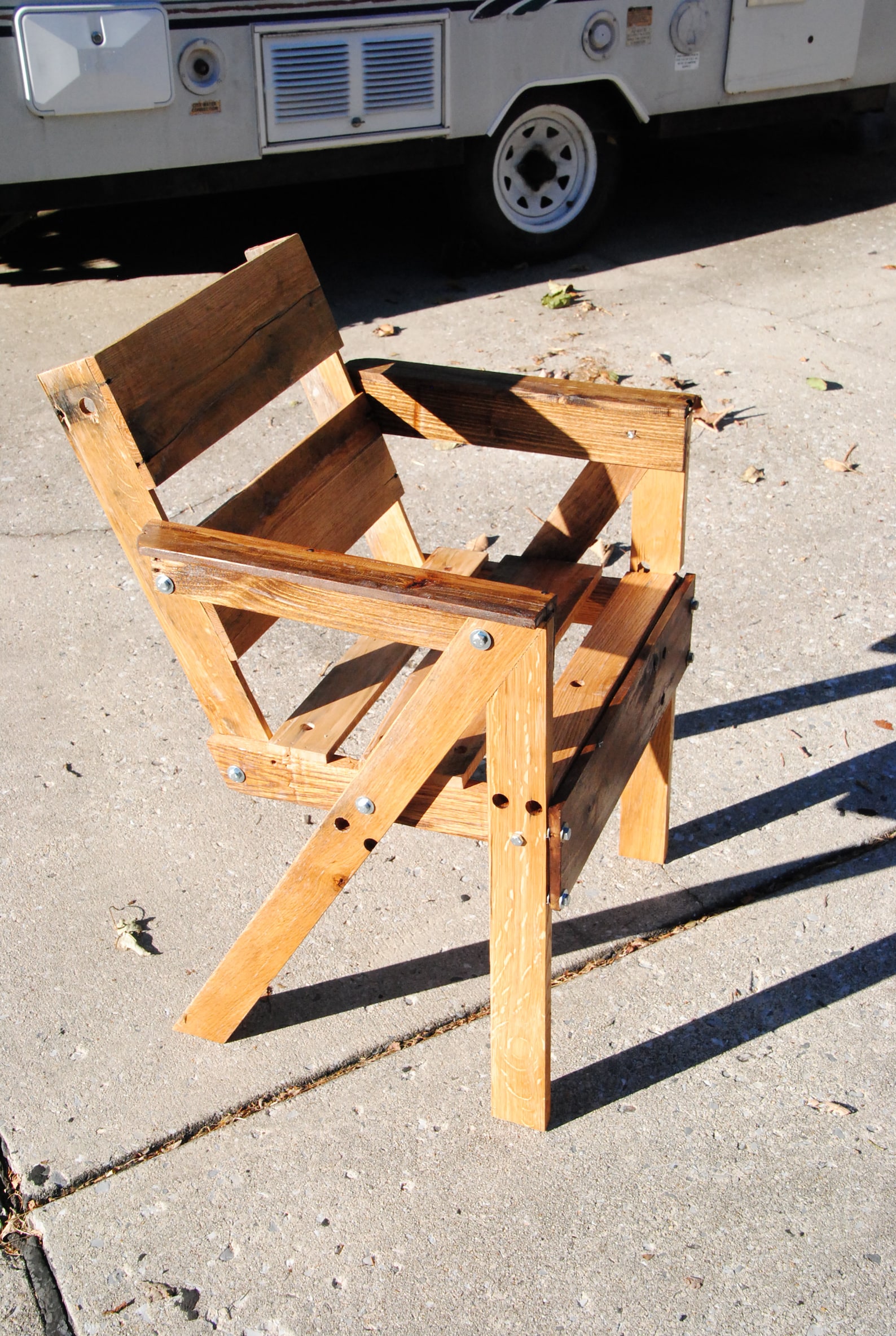 Packable Pallet Chair - Etsy