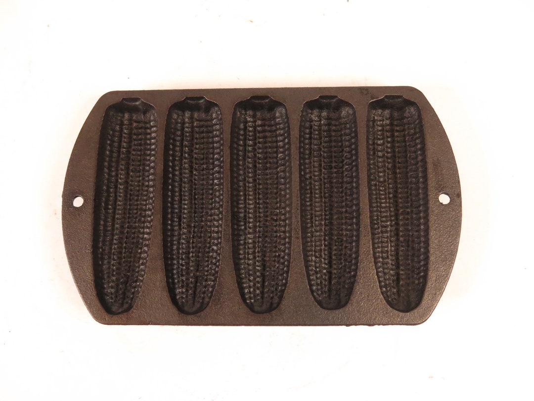 Lodge Cast Iron Cornbread Pan 527C2 - Etsy