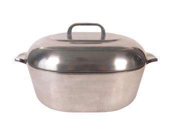 Great 8 Qt. Oval Wagner Ware Magnalite Cast Aluminum Roaster and Lid ...