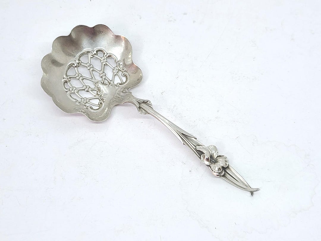 Sterling Silver Pierced Nut Spoon Bon Bon Spoon Whiting 1800s Antique ...