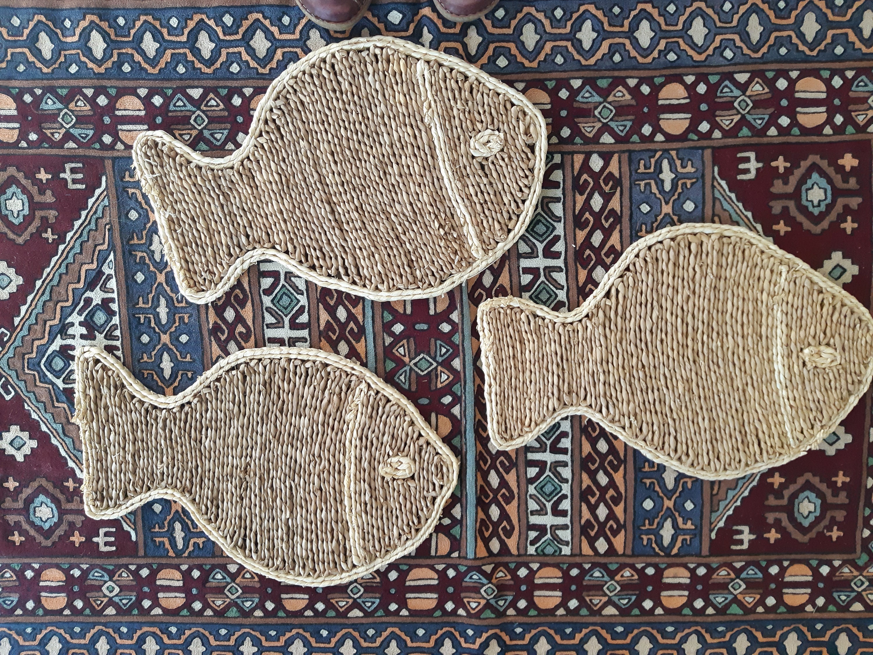 Fish placemats wall decor Set of 3 natural fiber straw | Etsy