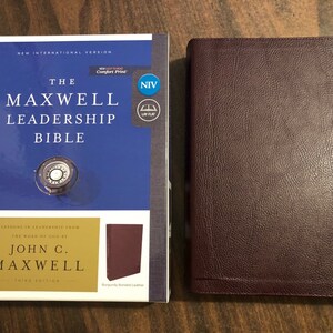 Personalized NIV Maxwell Leadership Study Bible - Burgundy Bonded ...
