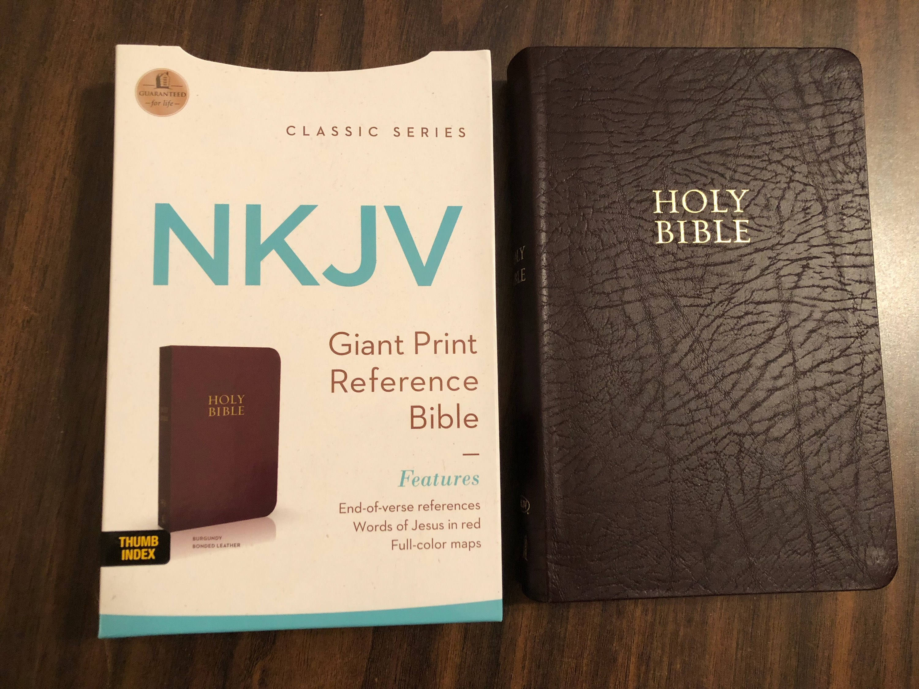 PERSONALIZED NKJV Personal Size Giant Print Reference Bible Indexed