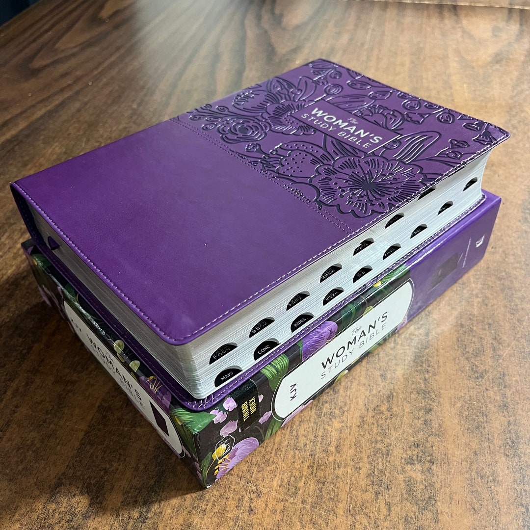 Personalized KJV Woman's Study Bible Thumb Indexed - Purple Leathersoft ...