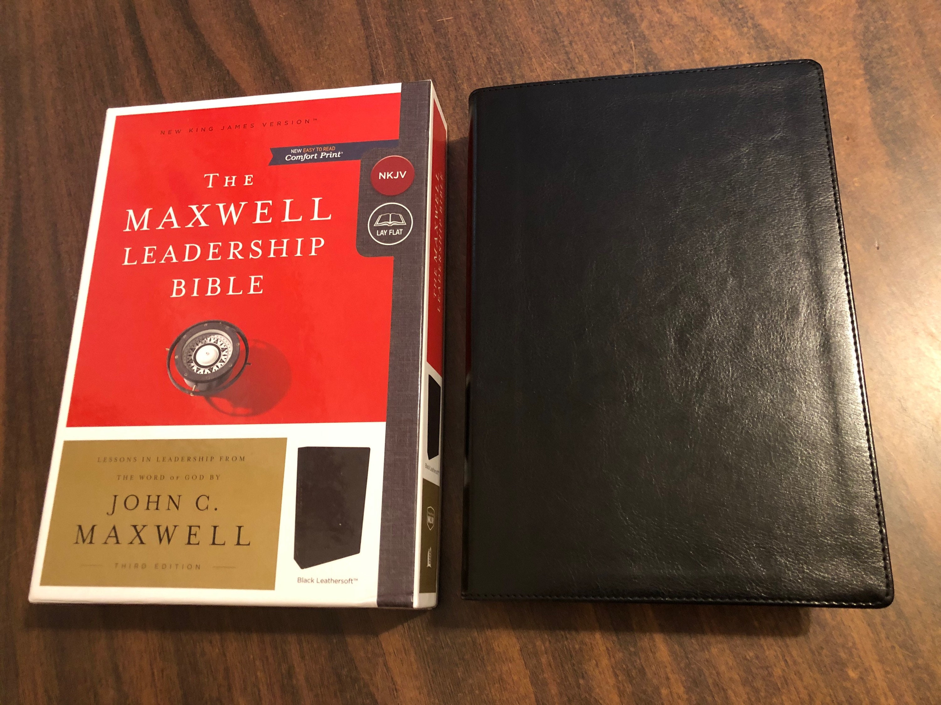 PERSONALIZED ** NKJV Maxwell Leadership Study Bible - Black LeatherSoft ...