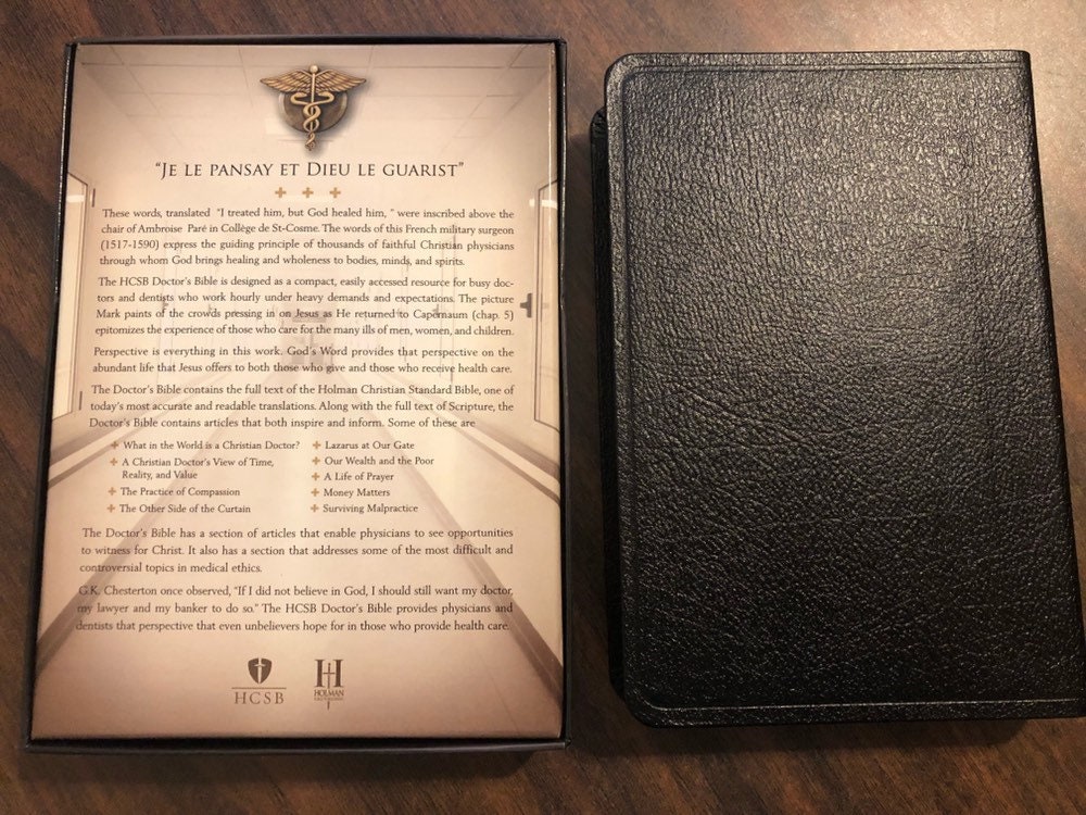 PERSONALIZED ** HCSB Doctors Bible Compact - Black Bonded Leather ...