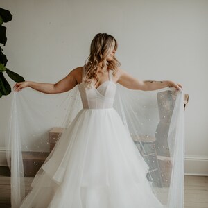 Soft Beaded Pearl Angel Wings Veil Detachable Raw Edge Bridal Wedding ...