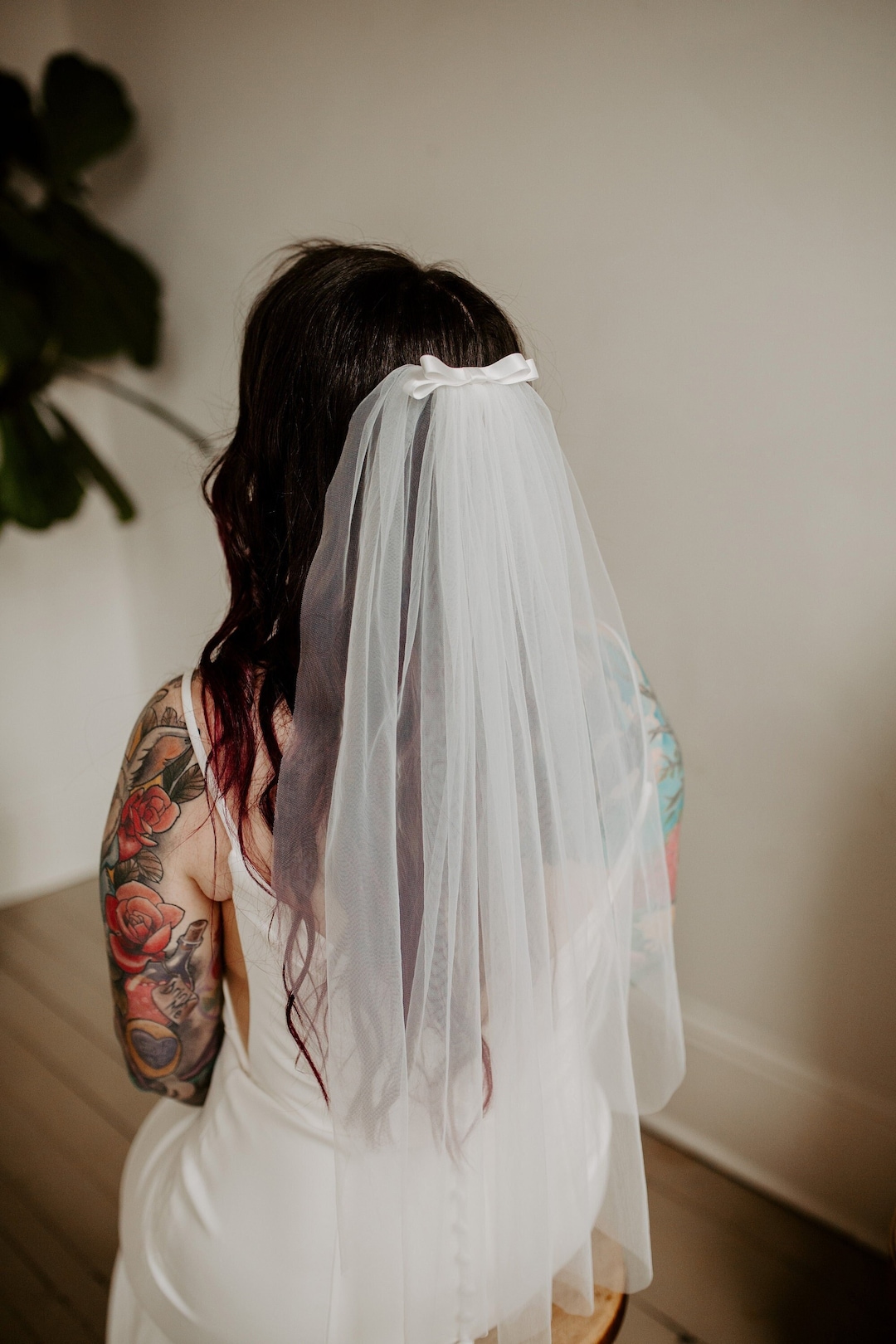 Soft BOW VEIL Raw Edge Elbow 28" Long Veil Single or Double Bow Satin ...