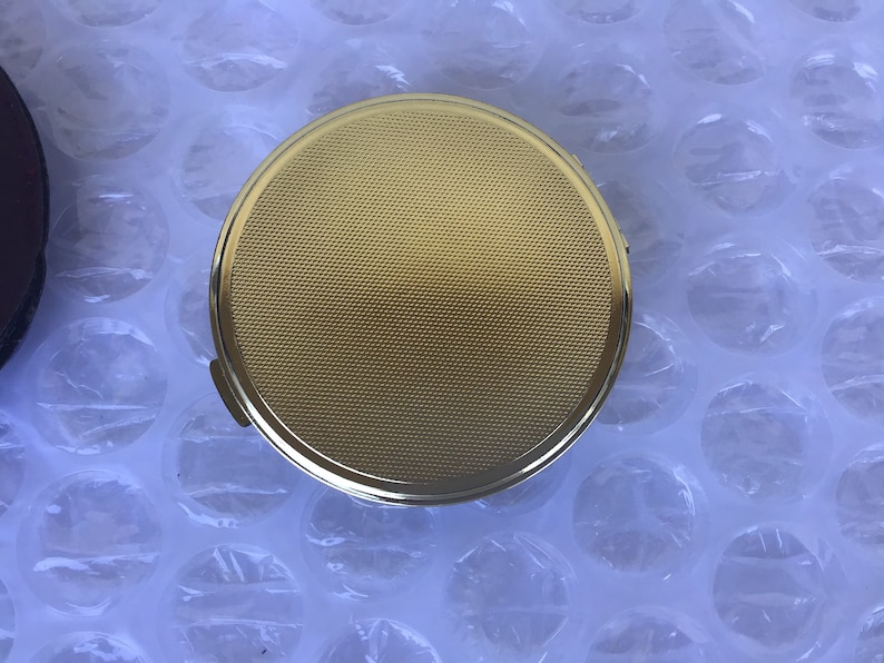 Vintage Gucci 1980’s GG Makeup/powder Compact With Faux Leather Pouch ...