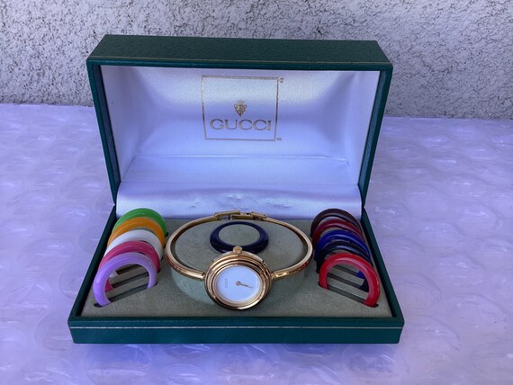 Vintage Old Gucci Interchangeable Bezel Bangle Watch Gold Tone Mint ...