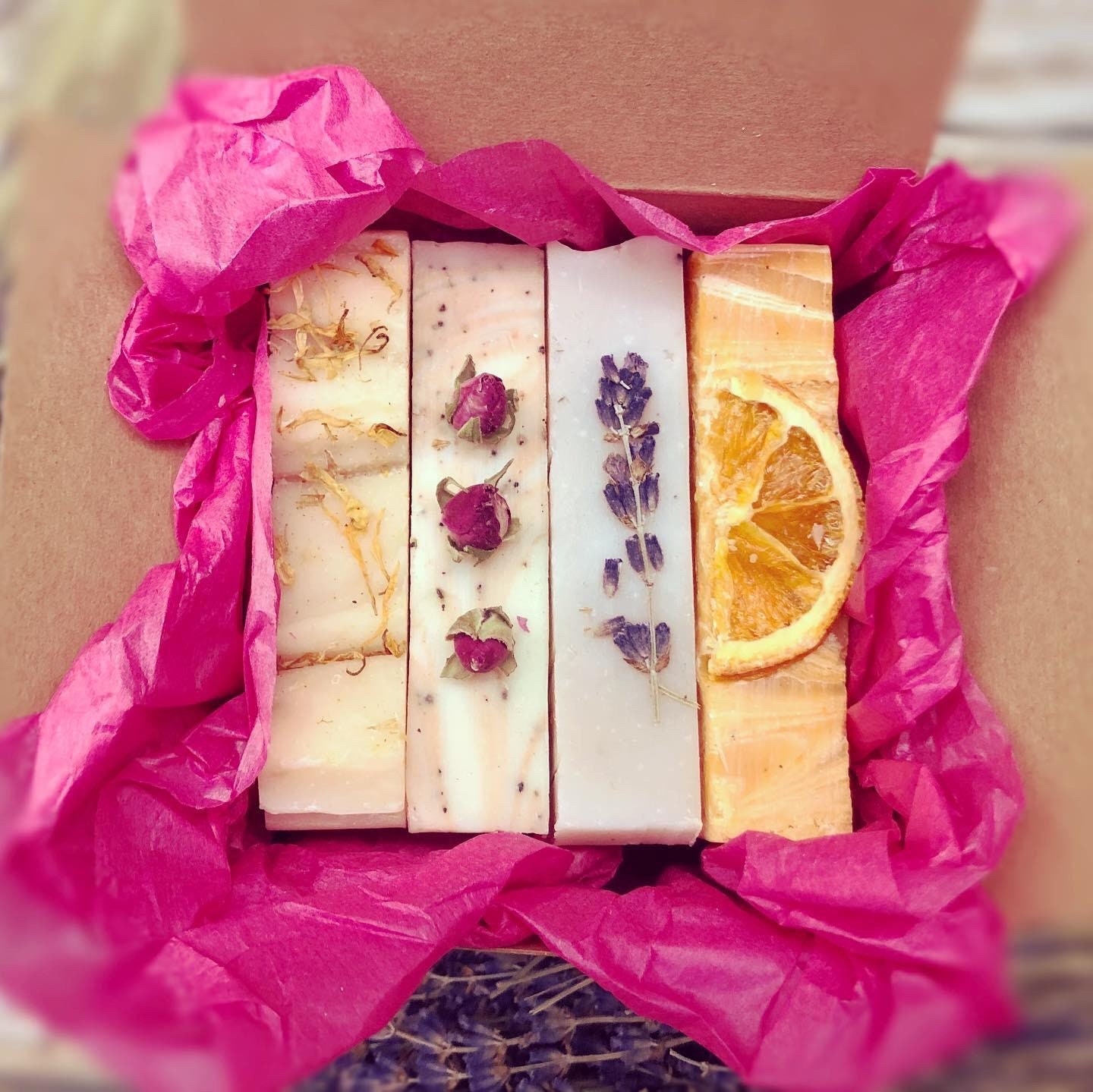 Handmade Soap Gift Box - 4 Beautifully Decorated Soaps Attractively ...