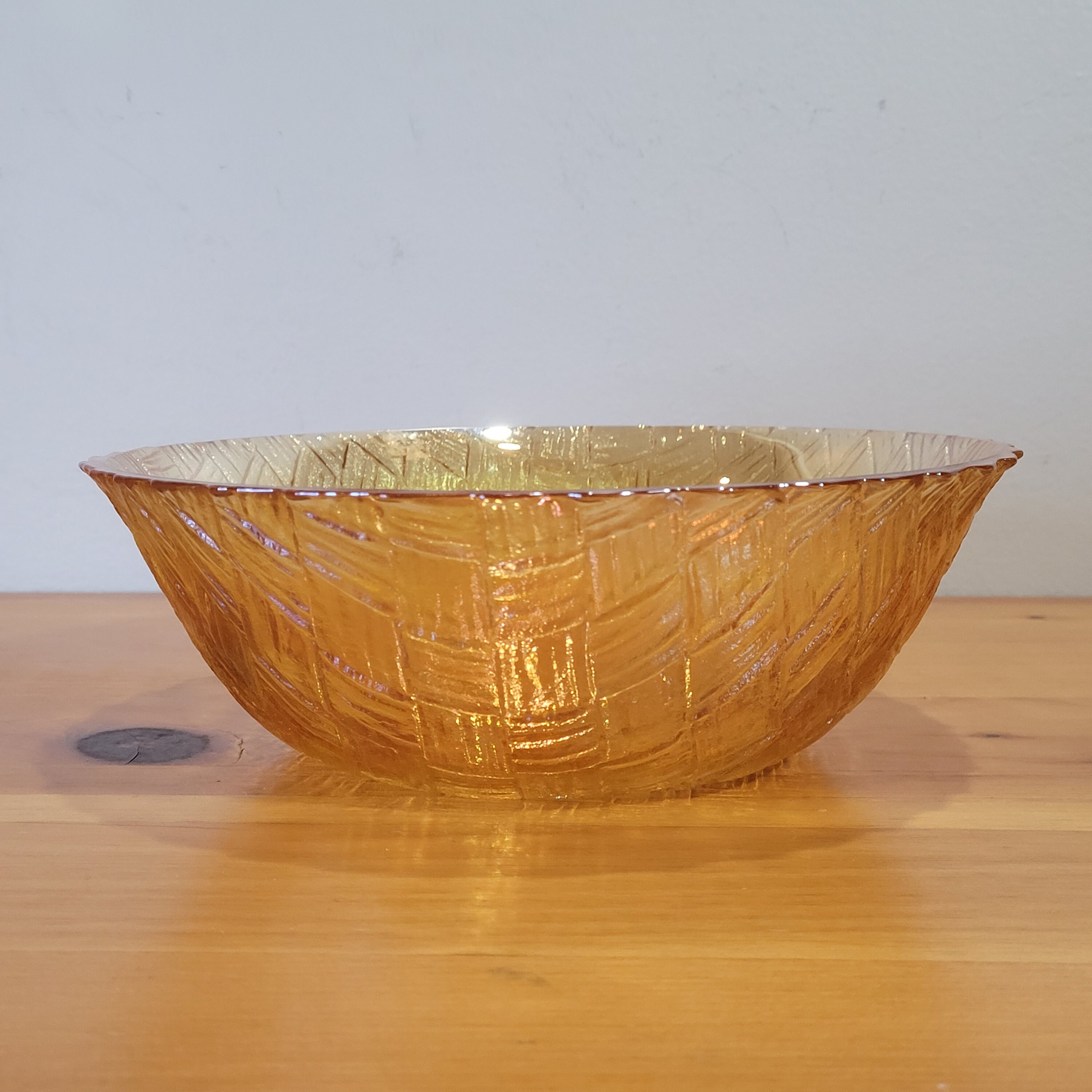 Vintage INDIANA GLASS Basket Weave Bowl Marigold Iridescent Weavetex ...